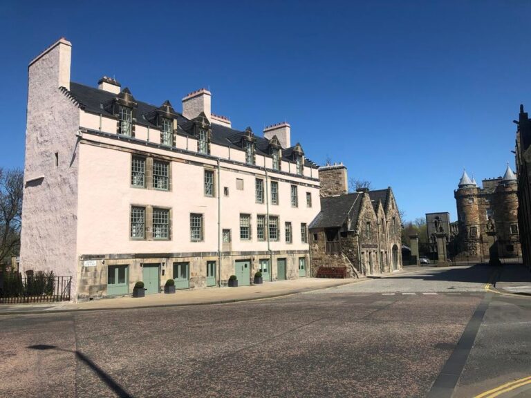 Who Owns the Palace of Holyroodhouse (part 2) – the Strange Case of ...